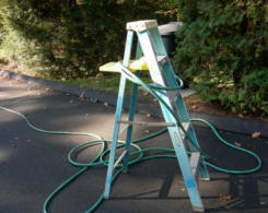 How to Wrap a Long Garden Hose Without a Hose Reel